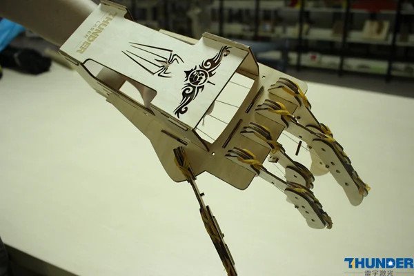 Universal Manipulator - Tinkershare