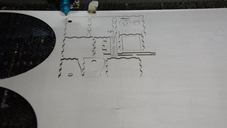 Monster Pen Holder - Tinkershare